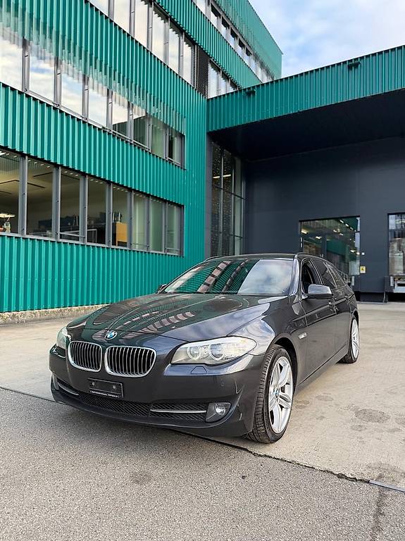 BMW 535d xDrive Touring Steptronic Canton Zurich - anibis.ch