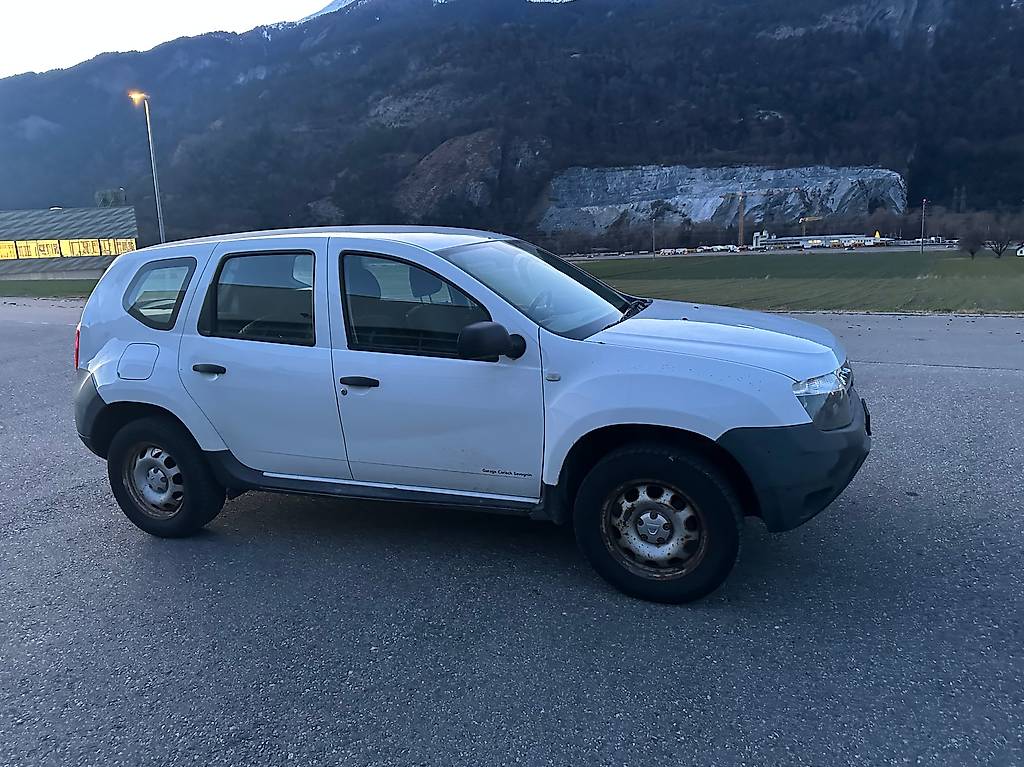 DACIA Duster 1.6 4x4 Canton Grisons - anibis.ch