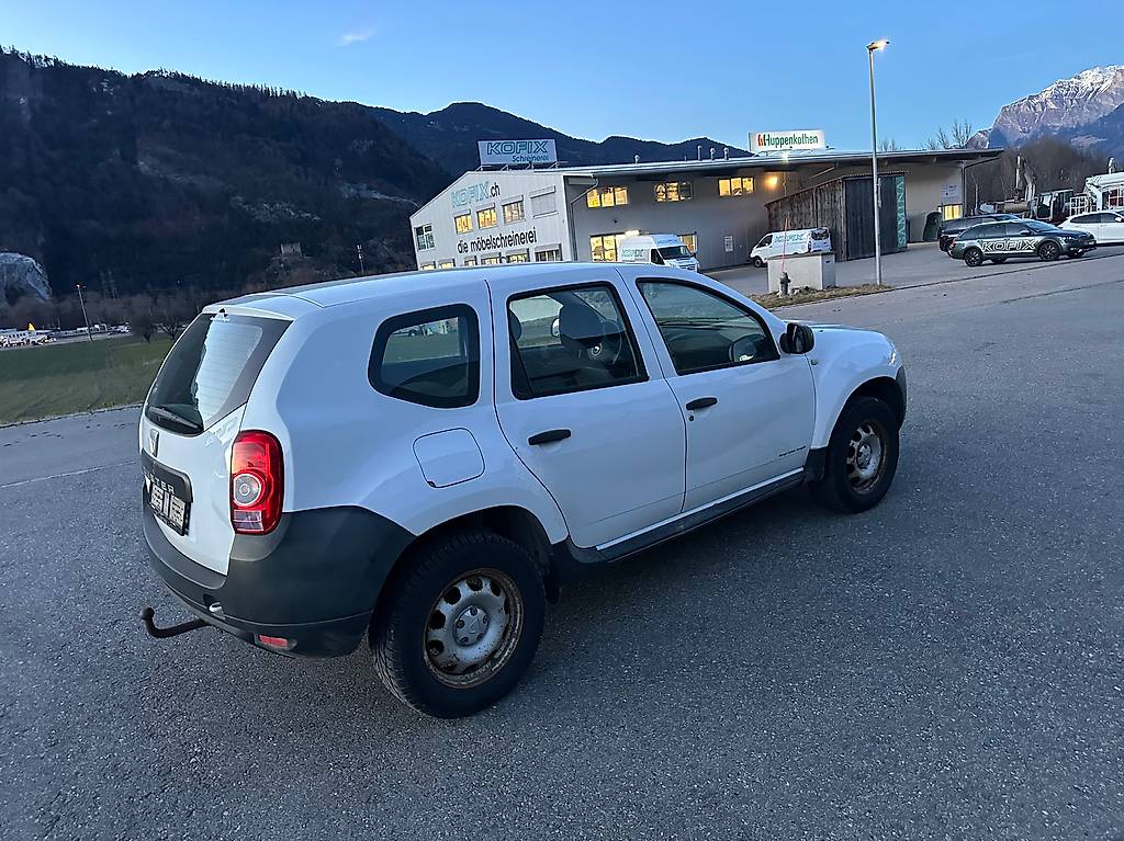 DACIA Duster 1.6 4x4 Canton Grisons - anibis.ch