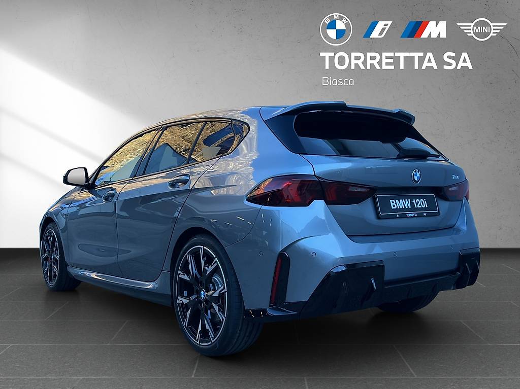 BMW 120 M Sport Pro Steptronic Canton Tessin - anibis.ch