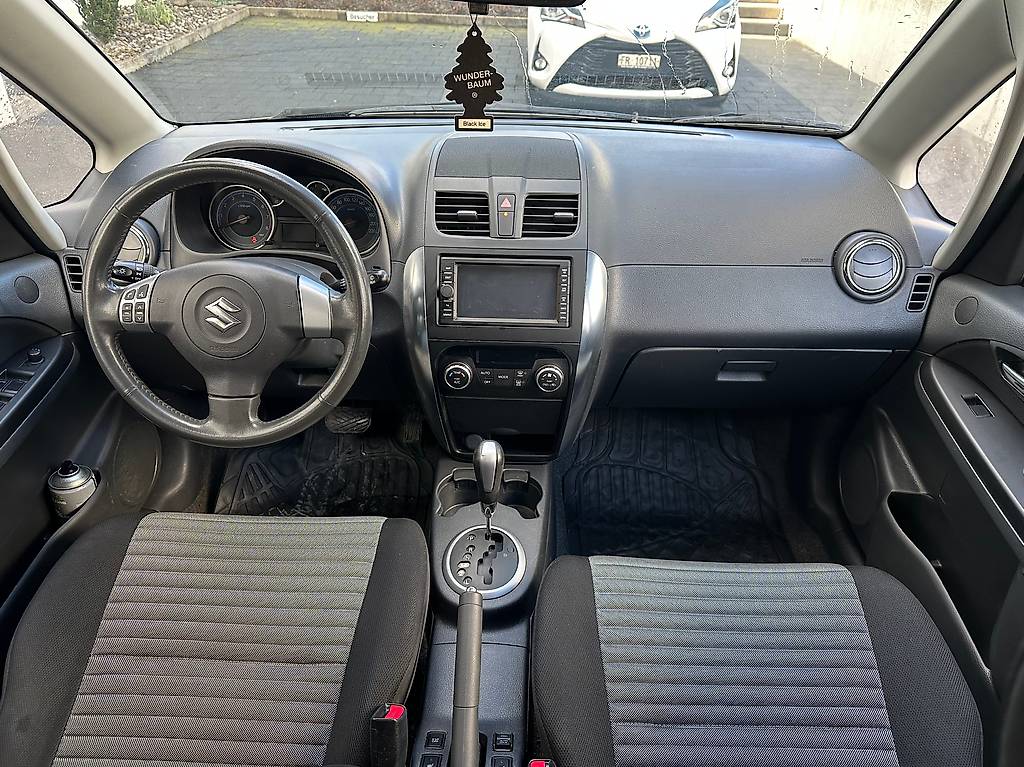 SUZUKI SX4 1.6 16V GL Top 4WD Automatic Canton Fribourg - anibis.ch