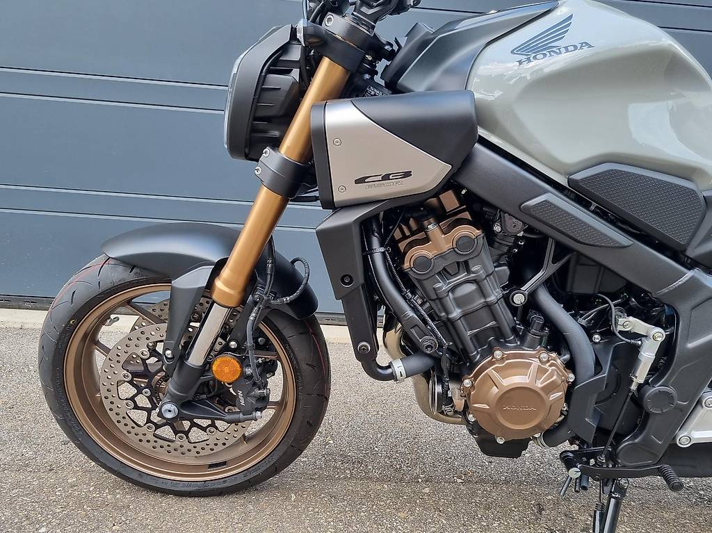 HONDA CBR 650 R (E-Clutch) Canton Berne - anibis.ch