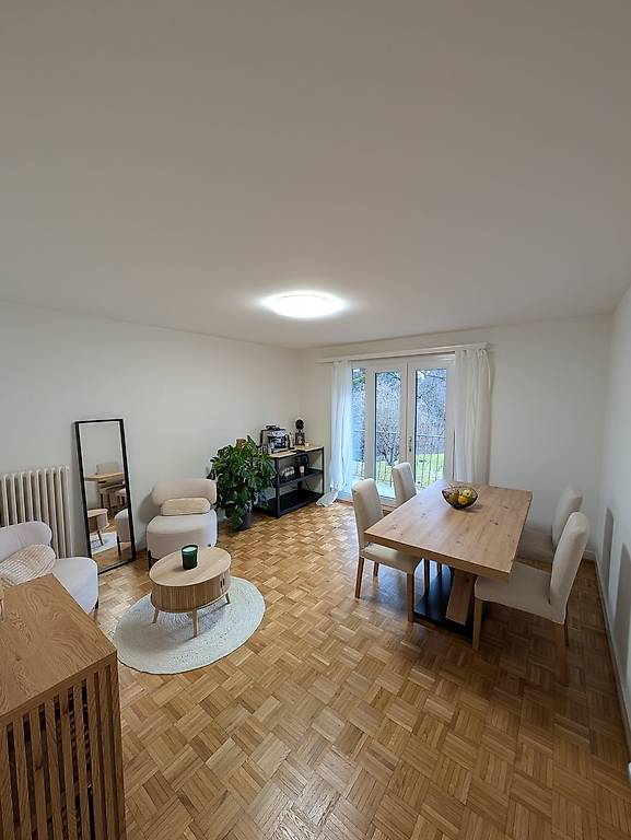 3.5 pièces lumineux et rénové dans quartier calme im Kanton Waadt ...