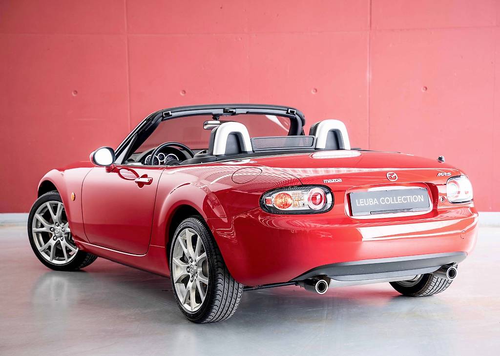 MAZDA MX-5 2.0i 16V 3rd Generation (Swiss car, 1st paint, Canton Vaud ...