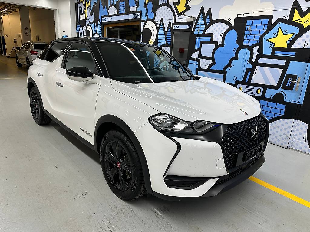 DS AUTOMOBILES DS 3 Crossback E-Tense 136 Performance Line Canton Berne ...