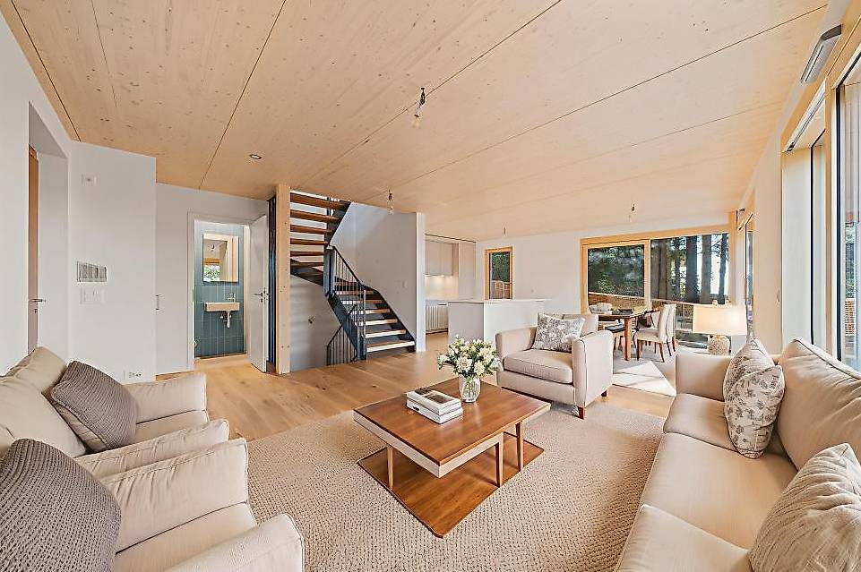 TOUT JUSTE LIVRÉES SUR LES HAUTS DE CHAILLY Canton Vaud acheter - anibis.ch