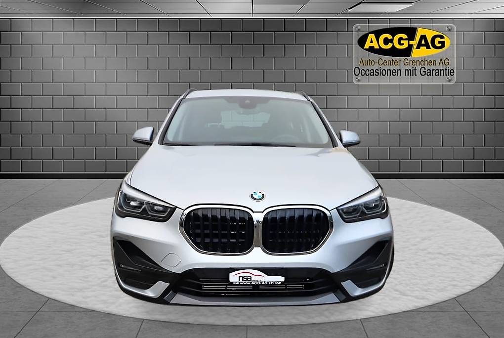 BMW X1 xDrive 25e Steptronic ** Head Up-Display ** Gr.Navi Canton ...