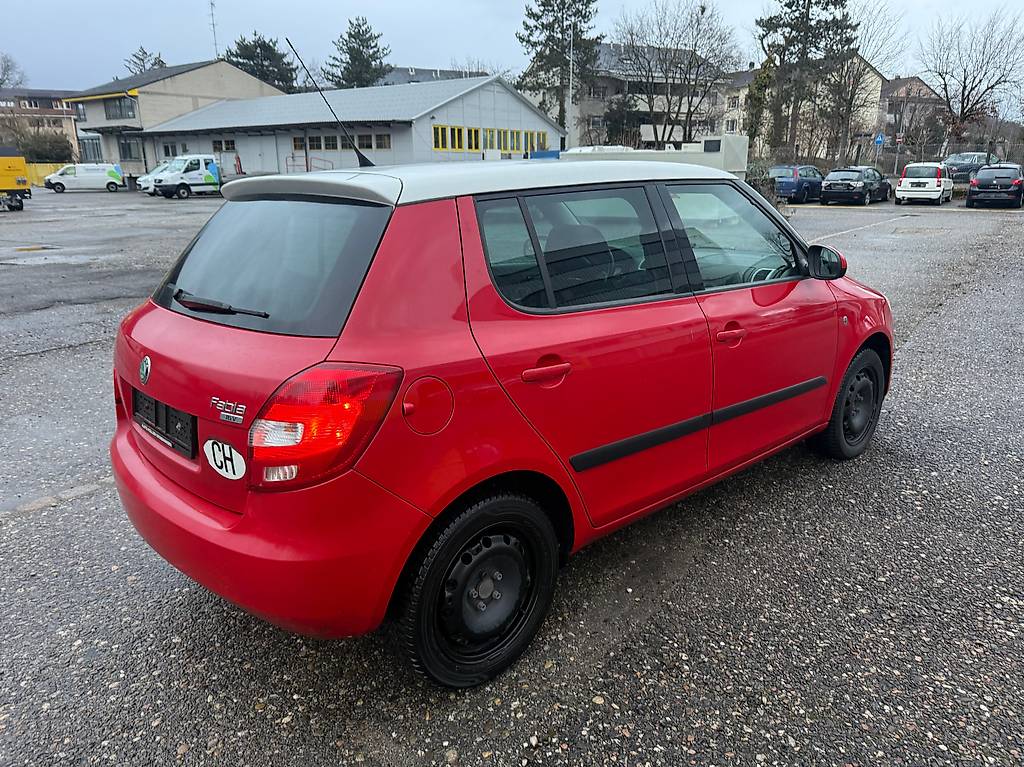 SKODA Fabia 1.4 Elegance Canton Basel-Landschaft - anibis.ch