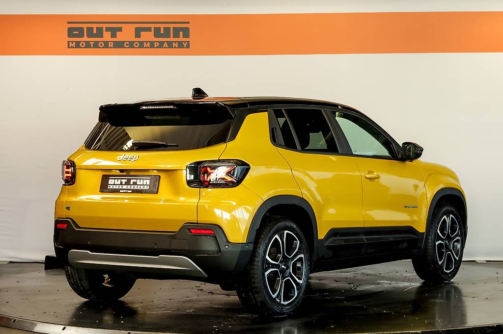 JEEP Avenger 54kWh Summit Canton Genève - anibis.ch