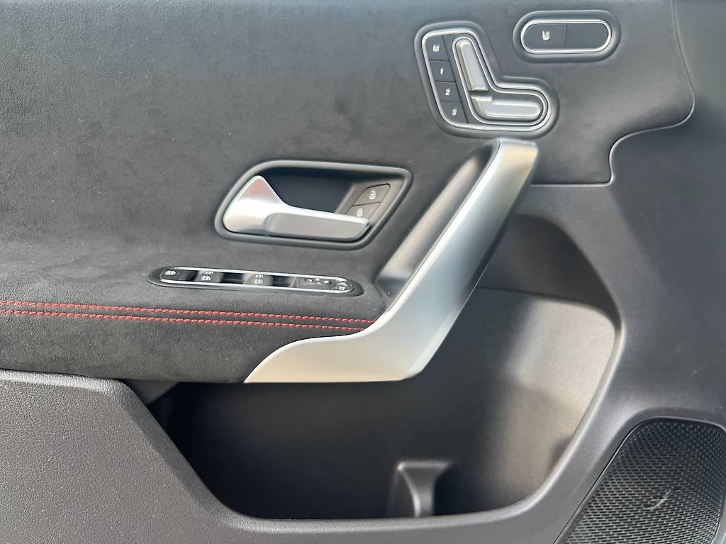 MERCEDES-BENZ A 220 4Matic 8G-DCT Canton Vaud - anibis.ch