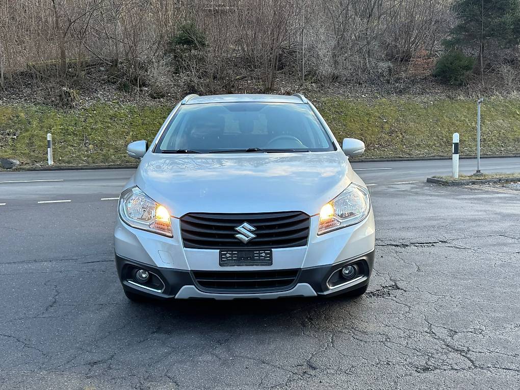 SUZUKI SX4 S-Cross 1.6 16V Sergio Cellano Top 4WD CVT7 im Kanton St ...