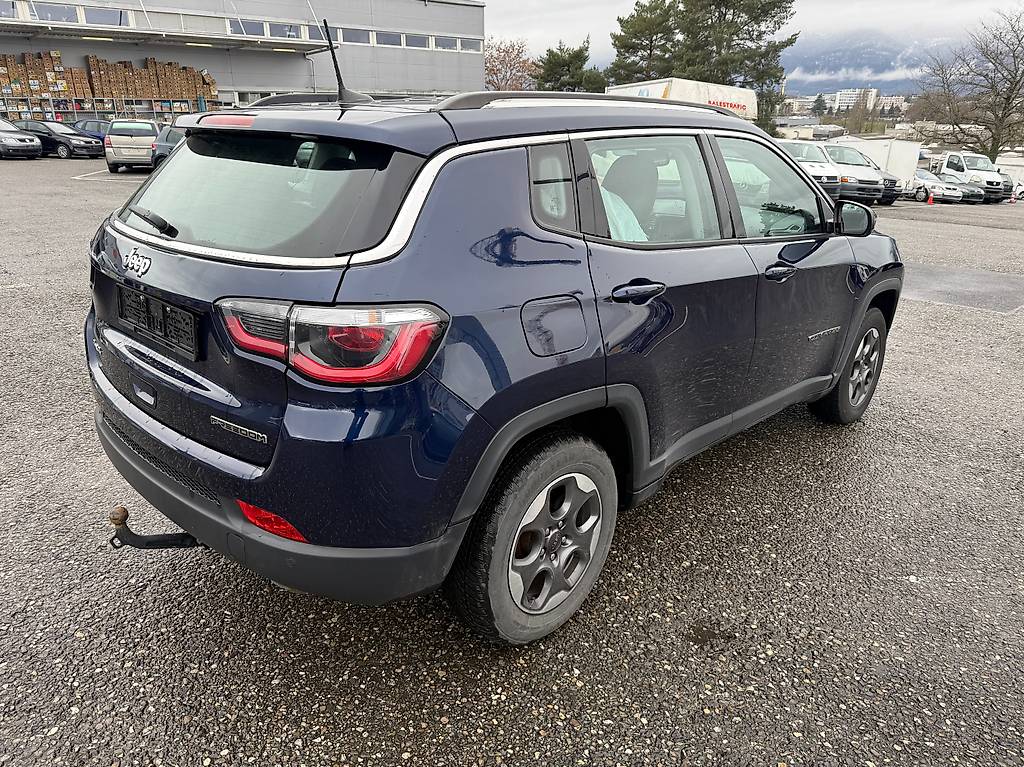 JEEP Compass 1.4 Turbo Freedom AWD 9ATX Canton Genève - anibis.ch