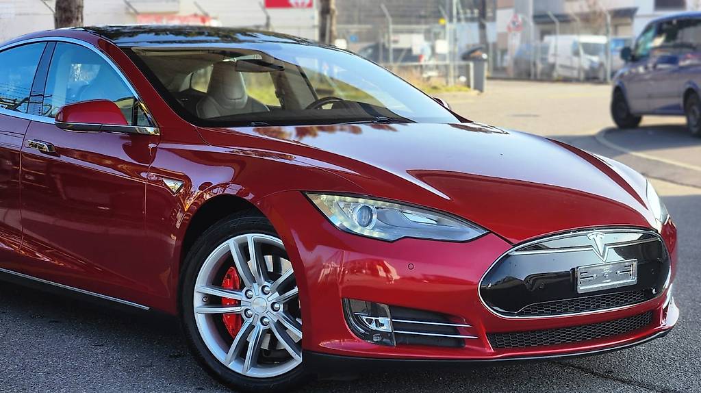 TESLA Model S 85 Signature Performance 85 Canton Vaud - anibis.ch