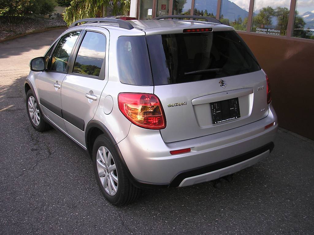 SUZUKI SX4 1.6 16V GL Top 4WD Canton Berne - anibis.ch