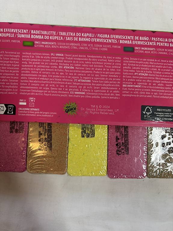 coffret bain The Grinch édition Noël Canton Neuchâtel - anibis.ch