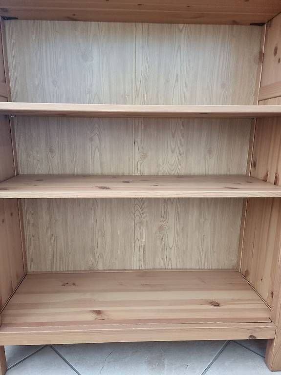 Bibliothèque IKEA HEMNES Canton Vaud - anibis.ch