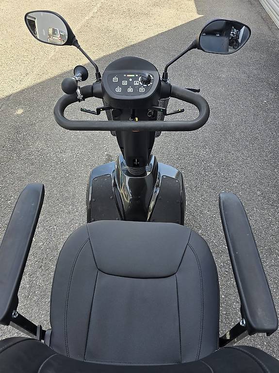 Voiturette électrique senior sans permis Canton Vaud - anibis.ch
