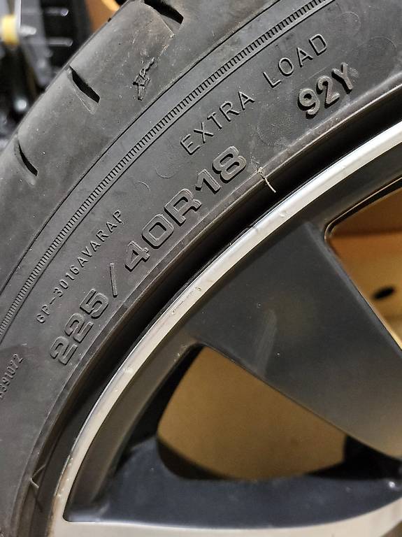225/40R18 Goodyear Eeagle F1 Advanti Racing 4x98mm Canton Vaud - anibis.ch