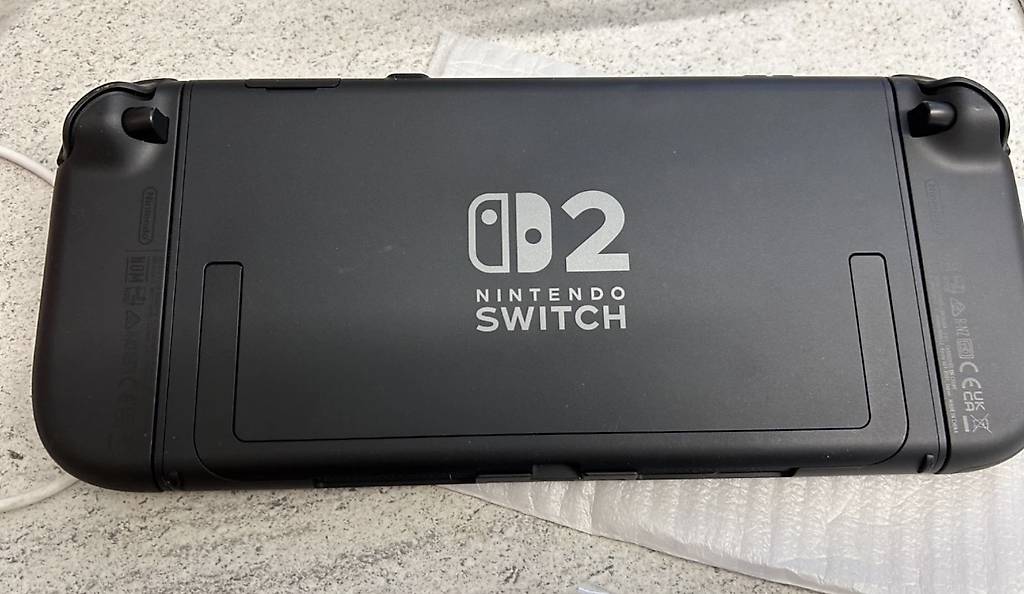 Nintendo switch 2 (full set) Canton Fribourg - anibis.ch