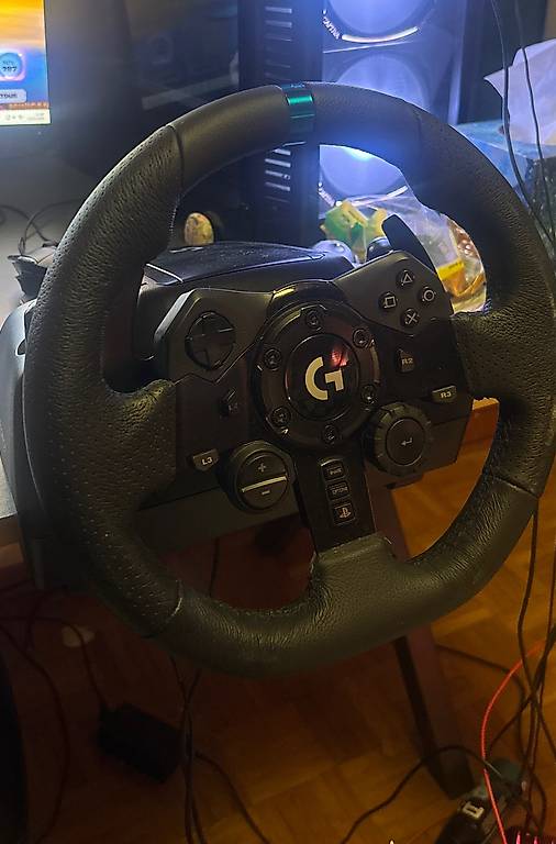 Volant logitech g29 Canton Vaud - anibis.ch