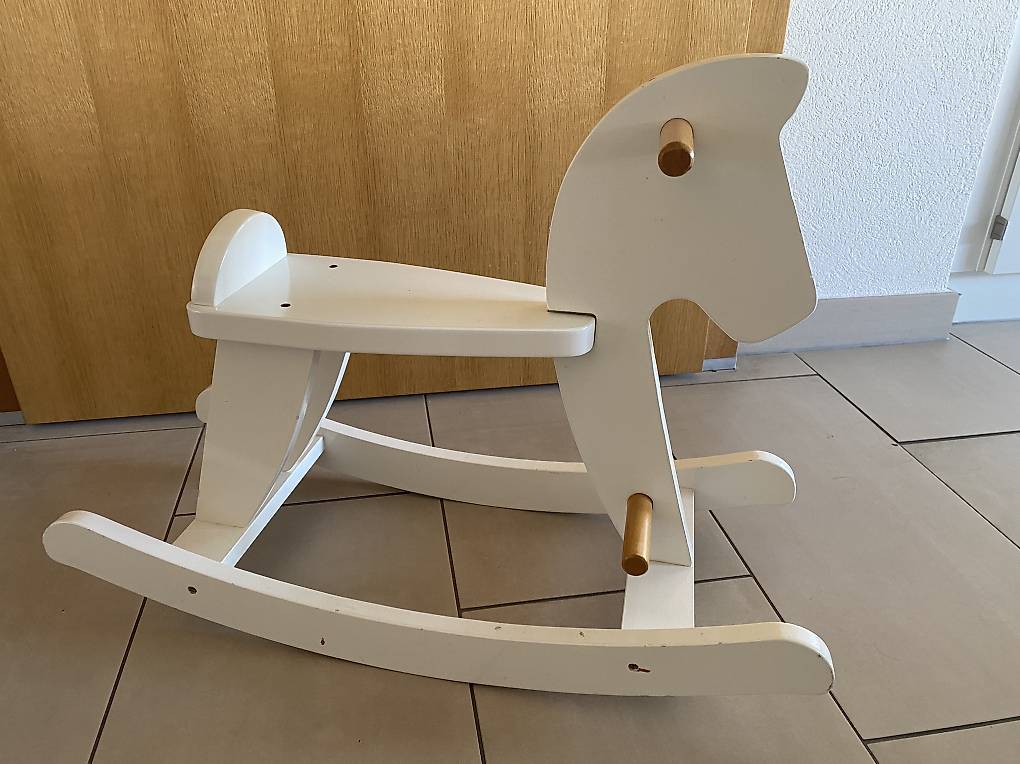 Cheval à bascule IKEA Canton Vaud - anibis.ch