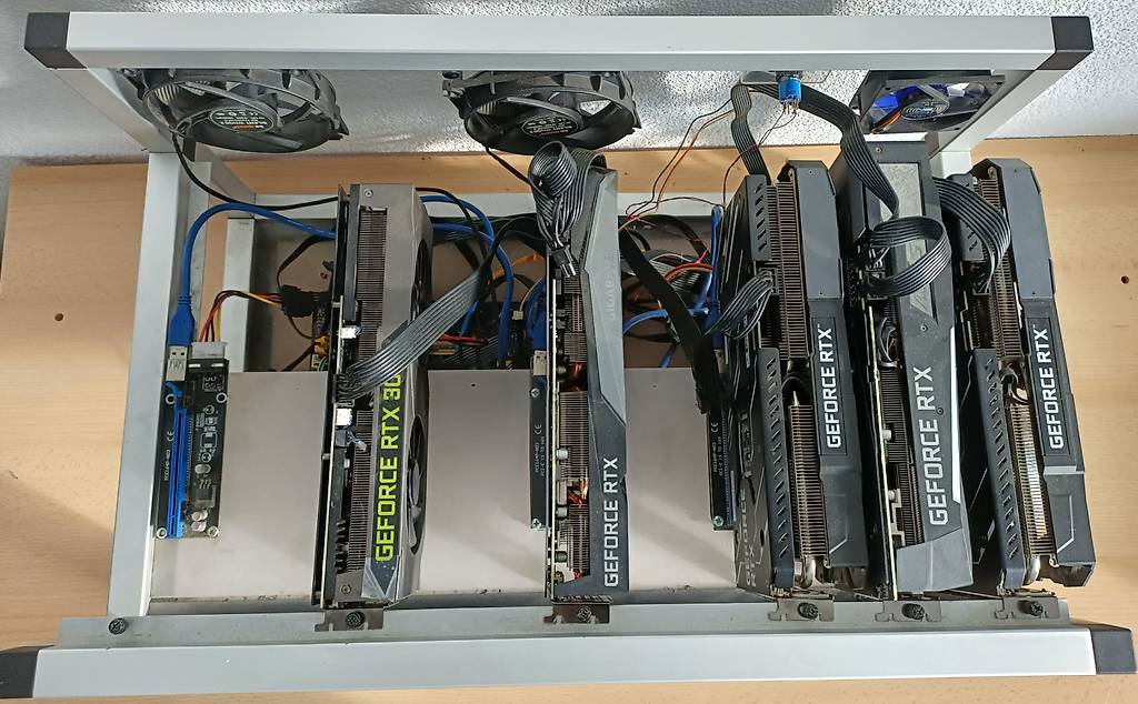 Mining Rig mit fünf GPU Nvidia GeForce RTX 3070 8GB NO LHR Canton ...