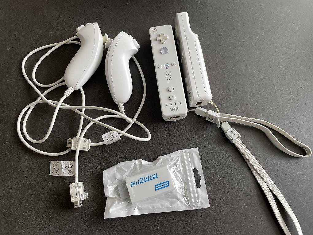 Wii baisse de prix avec tous les accessoires et jeux Canton Neuchâtel ...