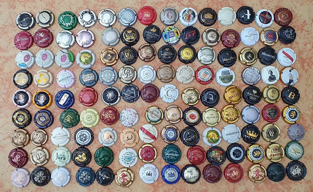 126 muselets de champagne et vins mousseux Canton Genève - anibis.ch