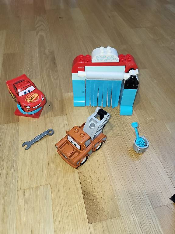 Lego duplo le garage et la station de lavage Canton Neuchâtel - anibis.ch