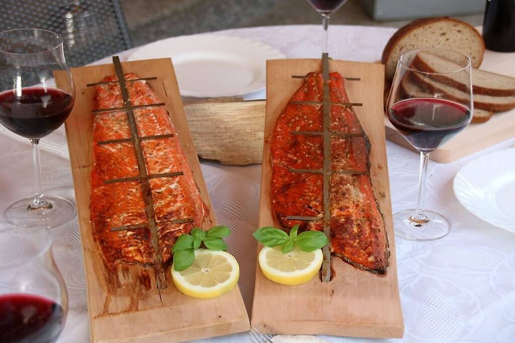 Planche de saumon flambé (set de 2) (Livraison Gratuit) Canton Vaud ...