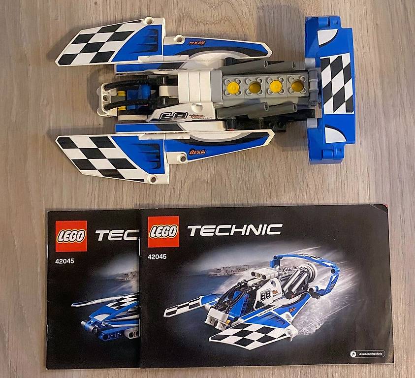 Lego 42045 - Technic - Hydroplane Racer im Kanton St. Gallen - anibis.ch