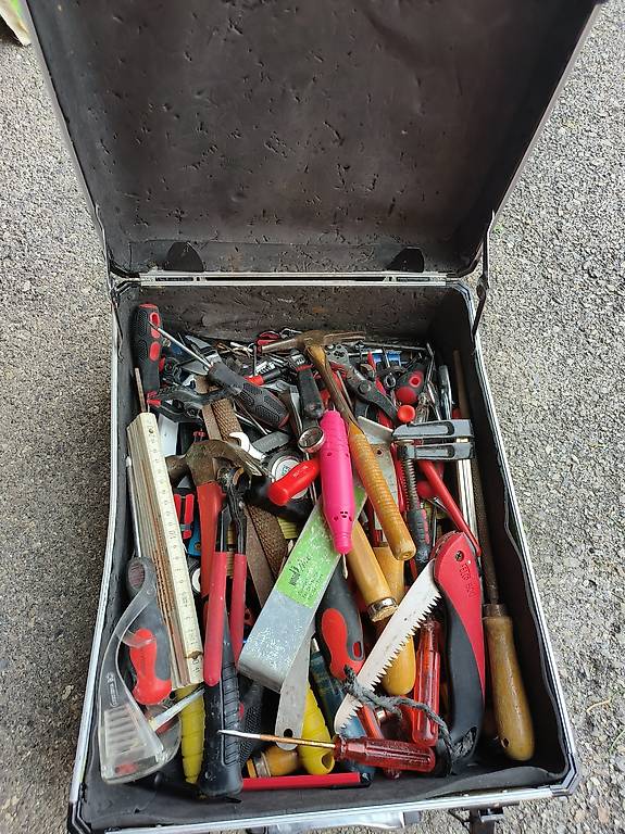 Boîte à outils bon état Canton Vaud - anibis.ch
