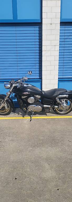 A vendre moto suzuki maraudeurp. Juillet 2025 im Kanton Wallis - anibis.ch