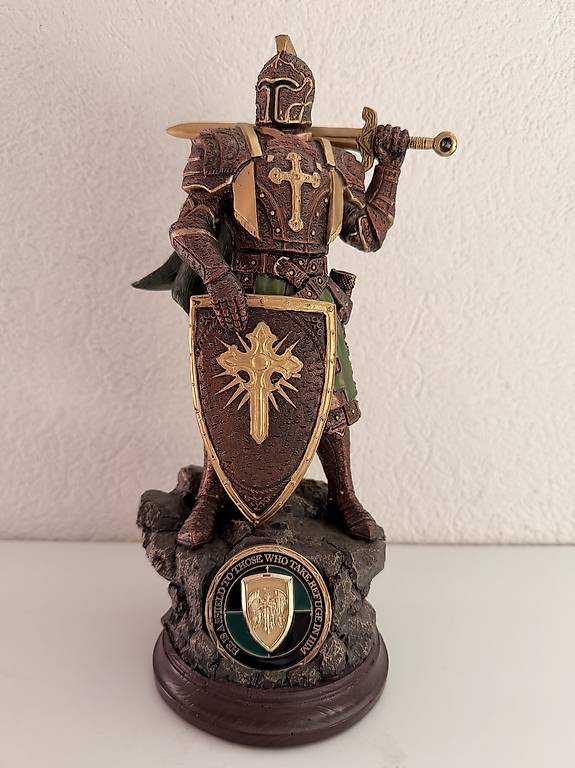 Sculpture en bronze Chevaliers de Dieu Canton Valais - anibis.ch