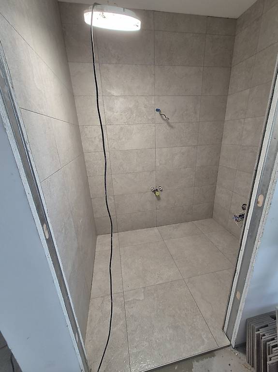 Carreleur diplômé - Travaux de rénovation & neuf + nettoyage Canton ...