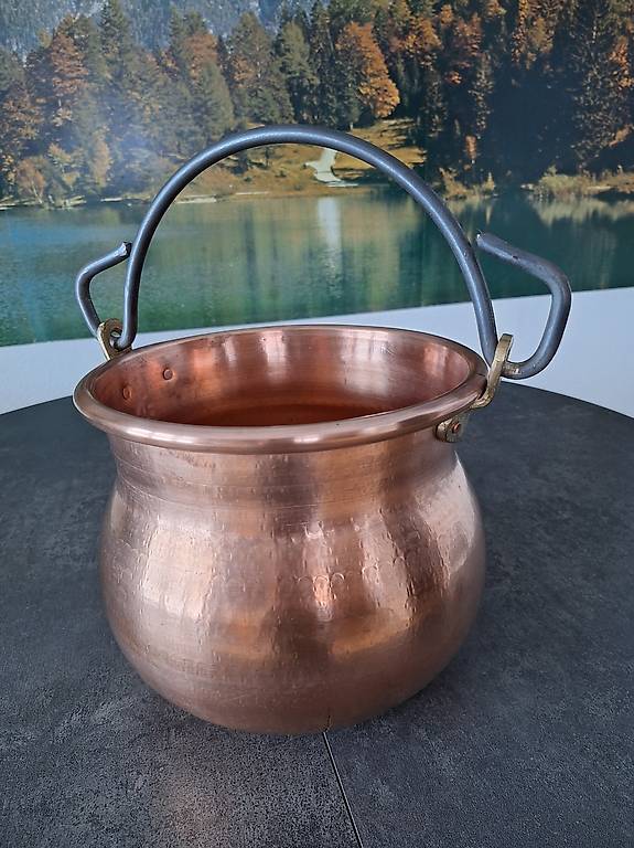 Chaudron Cuivre 10l. neuf Canton Valais - anibis.ch
