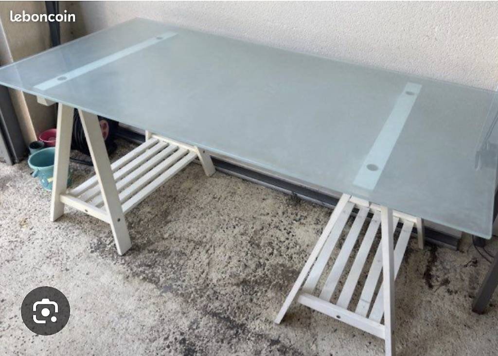 Bureau IKEA Canton Fribourg - anibis.ch