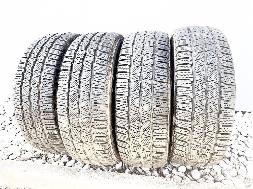 PNEUS HIVER 235/60/17C 117/115R AGILIS ALPIN NEUF A 100% Canton ...