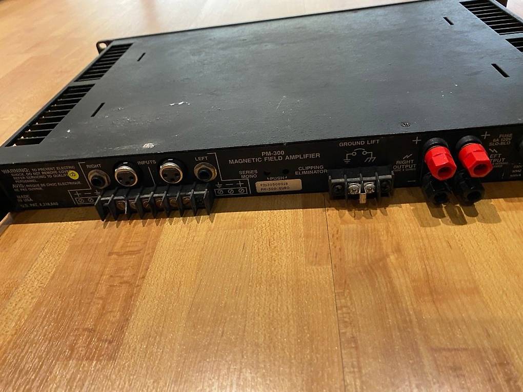 Carver PM-300 Magentic Lield Power Amplifier Canton Berne - anibis.ch