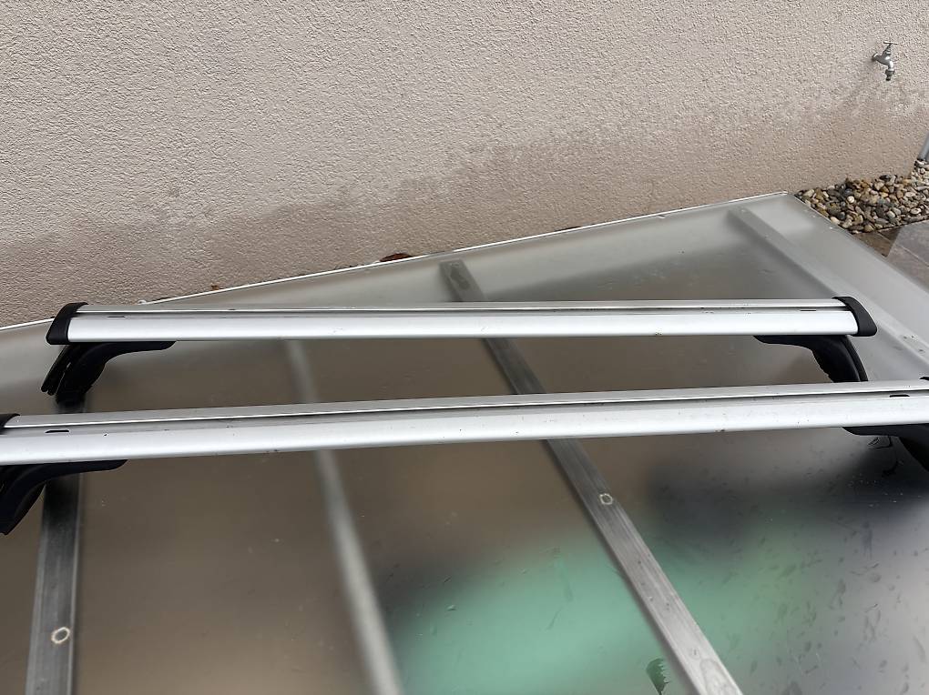 Barres de toit Audi a4 b8 avant Canton Vaud - anibis.ch