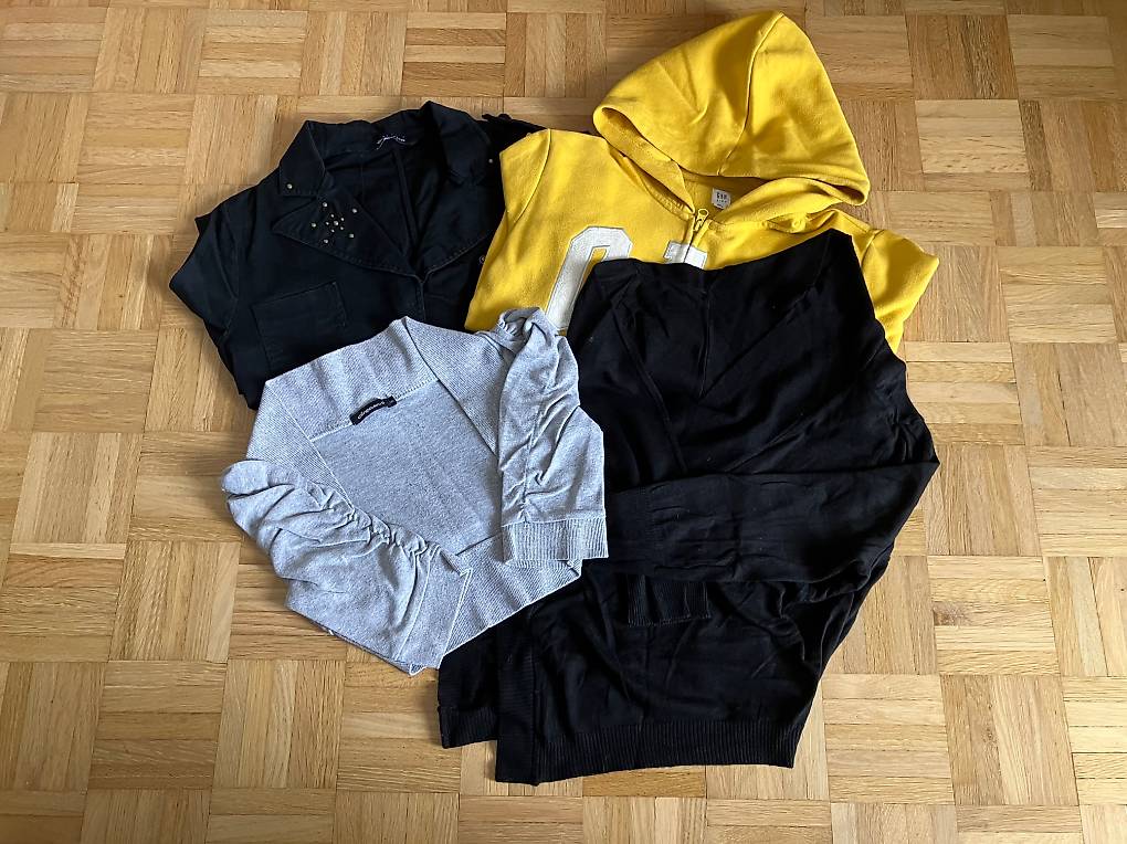 Lot habits fille 14-15-16 ans (164-170-176 cm) ou S 21 pièce Canton ...