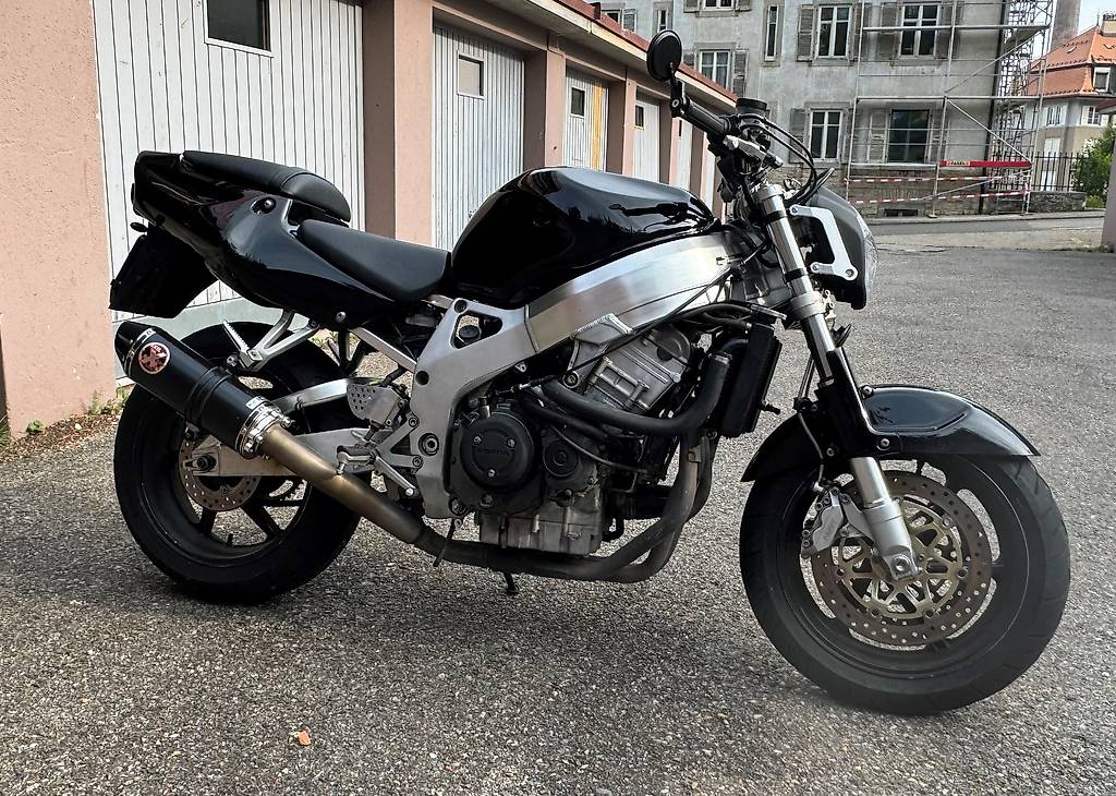 Magnifique Honda CBR 900 RR Fireblade Canton Neuchâtel - anibis.ch