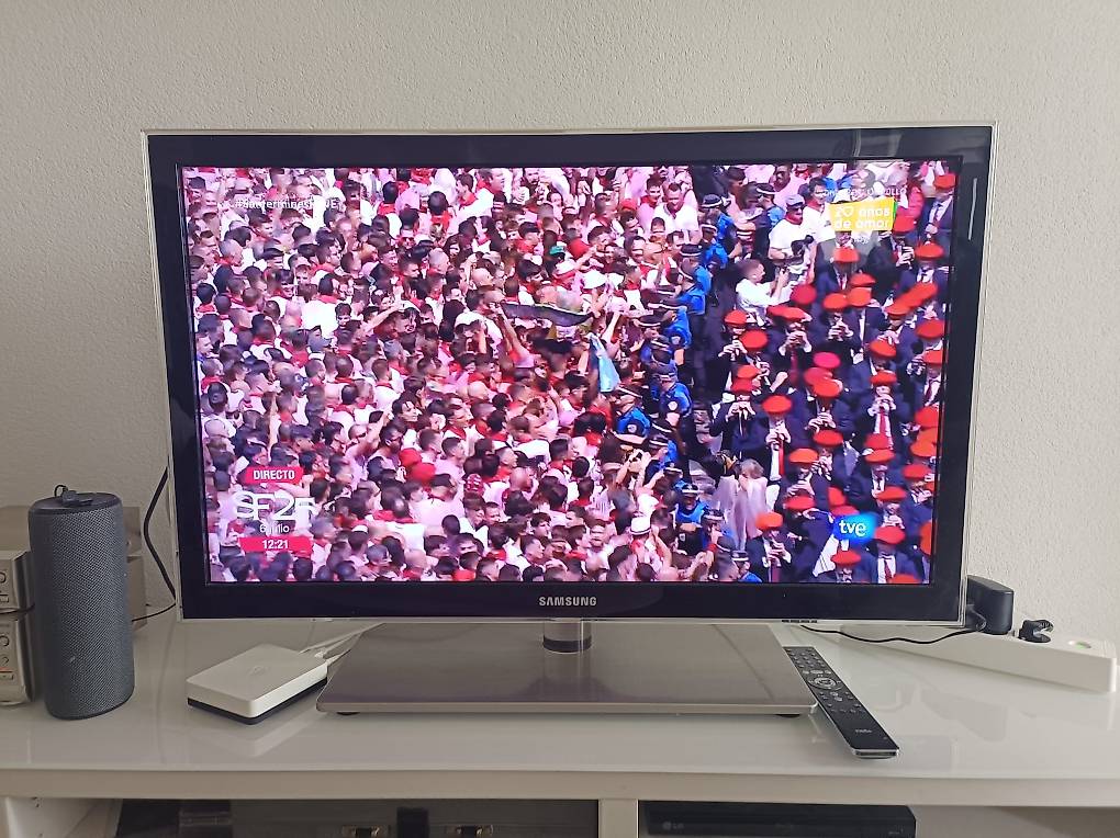 Samsung TV 37 pouces Canton Vaud - anibis.ch