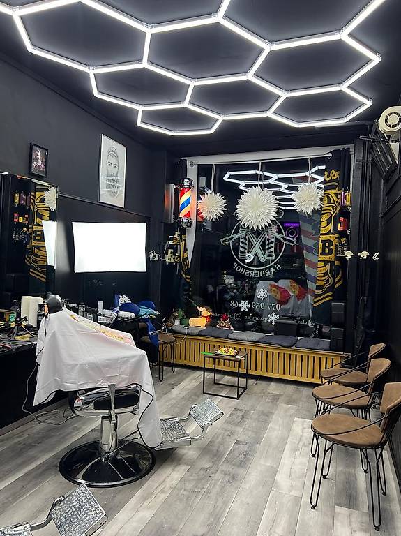 Barbershop/salon de coiffure Canton Fribourg acheter - anibis.ch