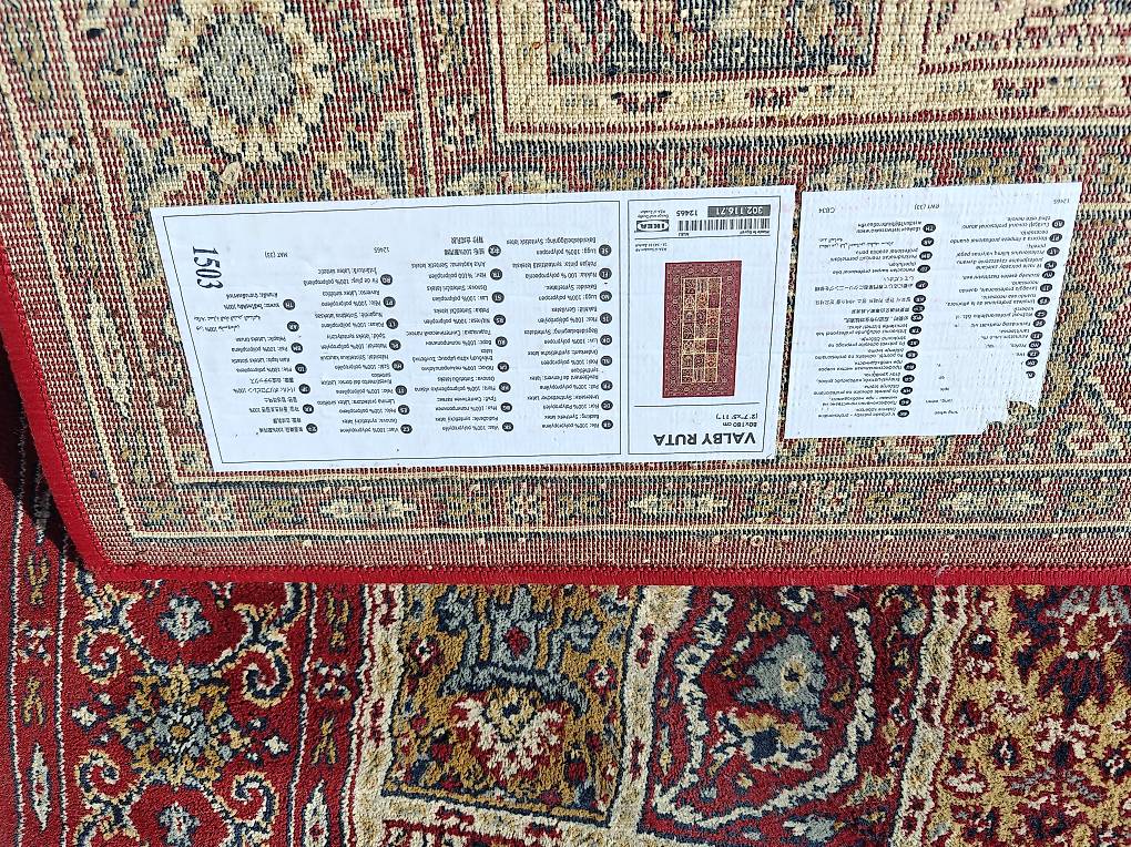 Tapis Ikea rouge Valby Ruta Canton Vaud - anibis.ch