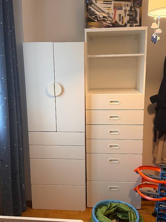 A donner armoire pour enfant Canton Vaud - anibis.ch