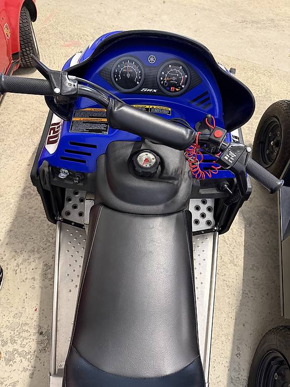 Motoneige Yamaha SRX 120 Canton Vaud - anibis.ch