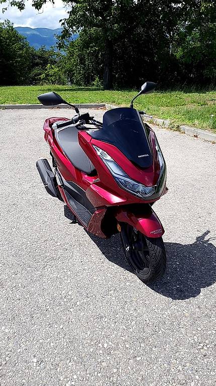 PCX 2021 ROUGE Canton Genève - anibis.ch