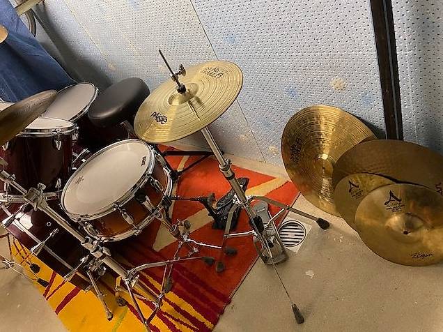 Yamaha Birch Custom Drum Kit (Japan) + EXTRA CYMBALS!!! Canton Vaud ...