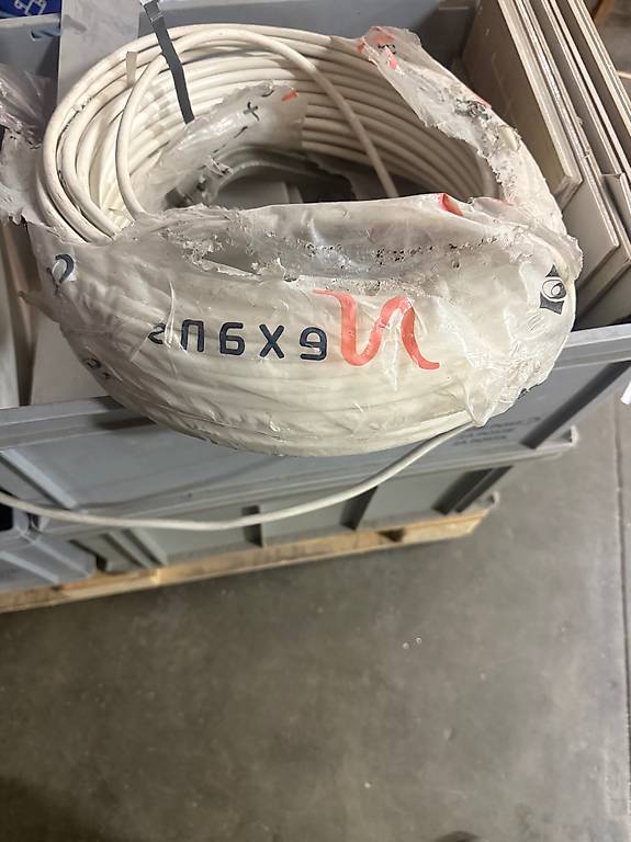 Câble électrique Canton Vaud - anibis.ch